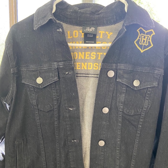 Hot Topic | Jackets & Coats | Perfect Condition Harry Potter Hogwarts ...